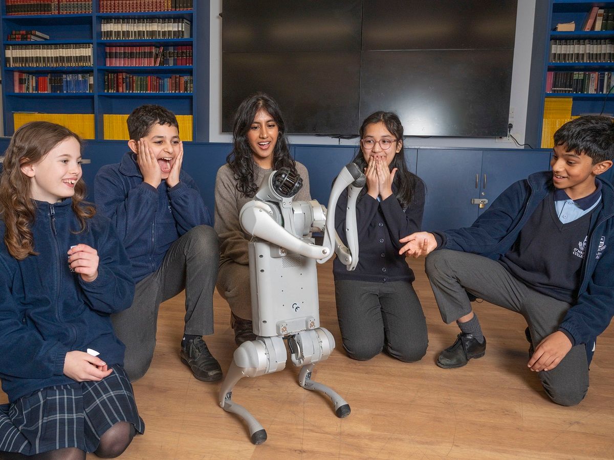 Long-Running STEM Roadshow Secures Millions in Funding | Halldale Group